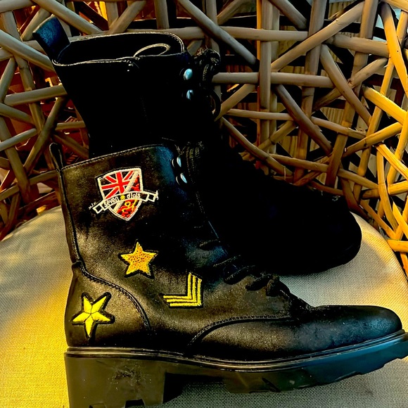 Seven Dials | Shoes | Seven Dials Womens Embroidered Combat Boots 82 ...